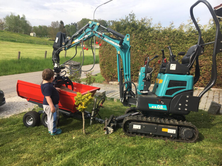Minibagger NR08 von Neumeier mit Hänger - RK Bagger